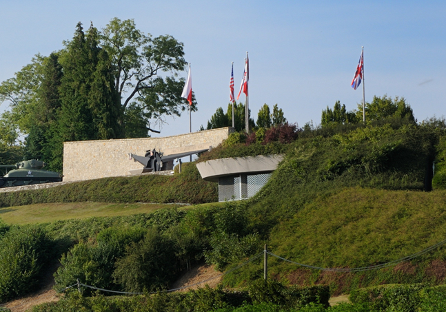 Mémorial de Montormel - Réseau des musées de Normandie
